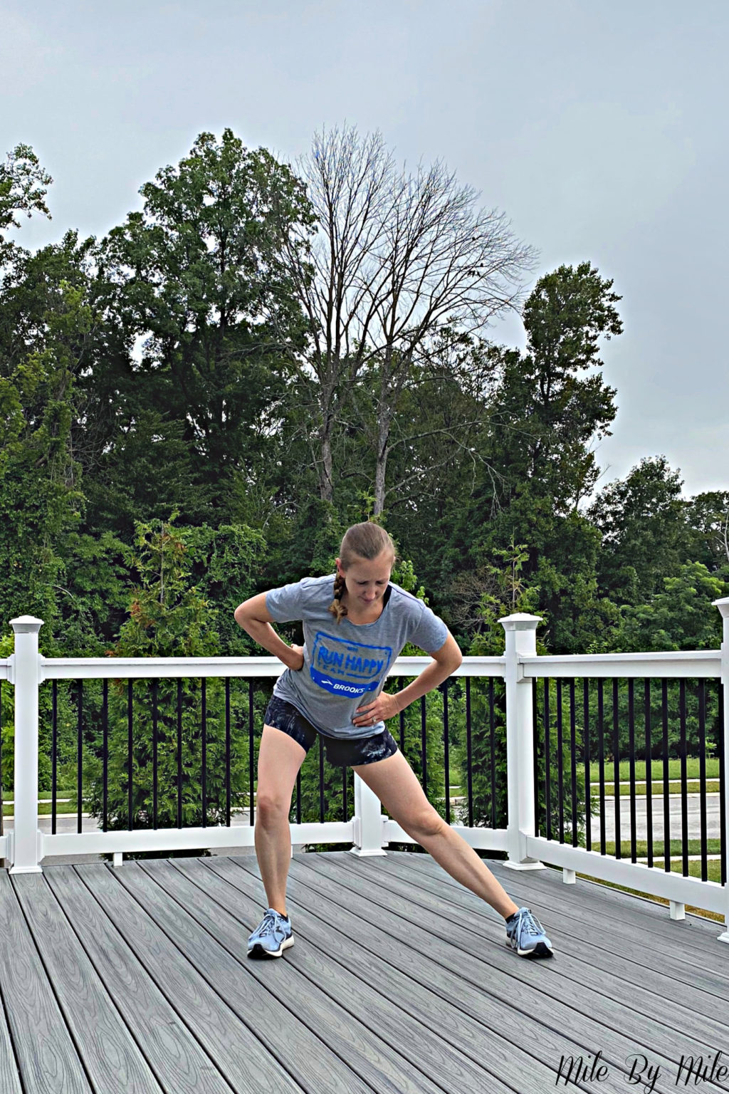 6 Minute Standing Stretch Routine for Runners • Mile By Mile